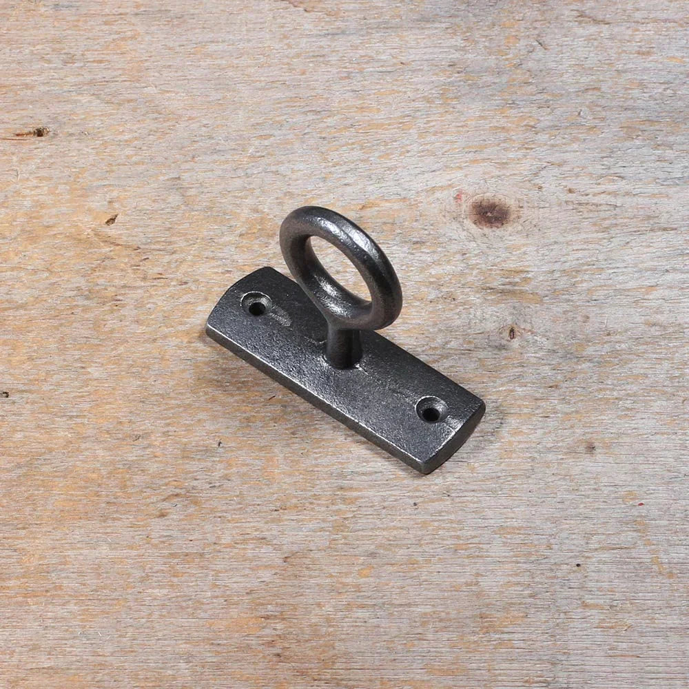 A Guide to Eye Bolts: Types and Their Uses in Rustic and Structural Bu