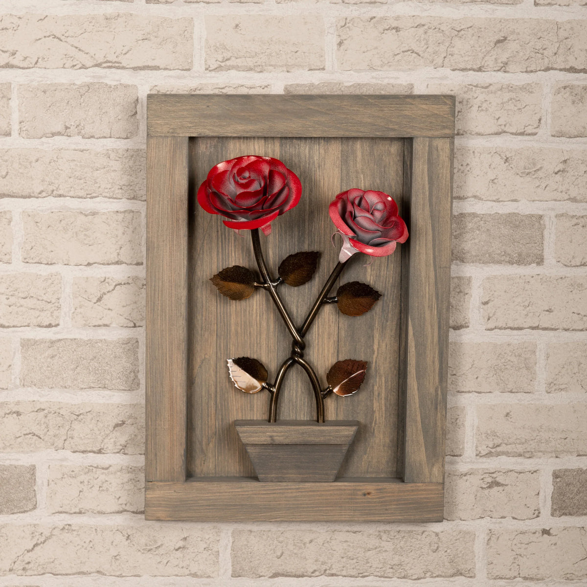 Framed Twisted Metal Roses – Old West Iron