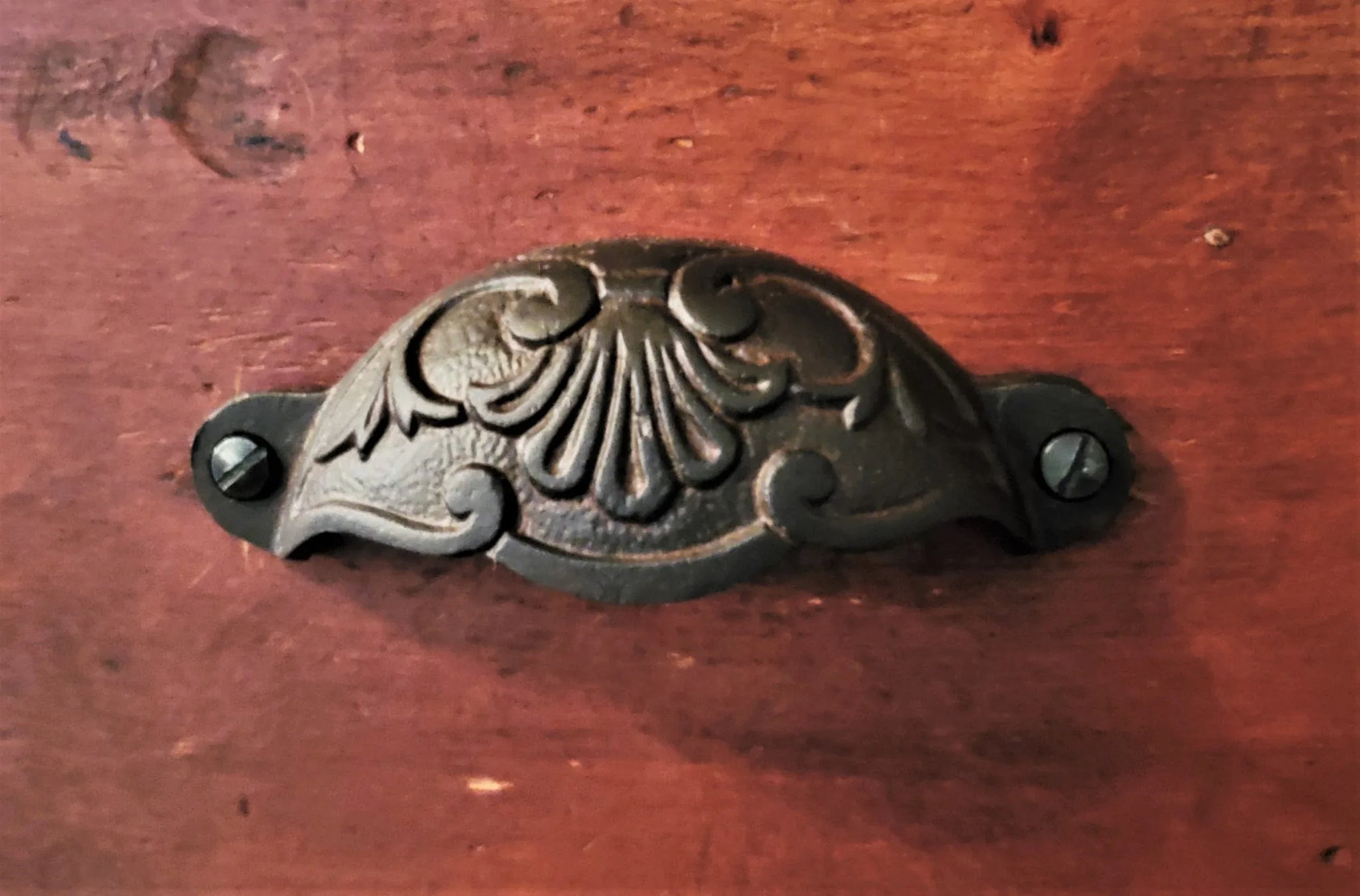Victorian Cup Pull – Old West Iron