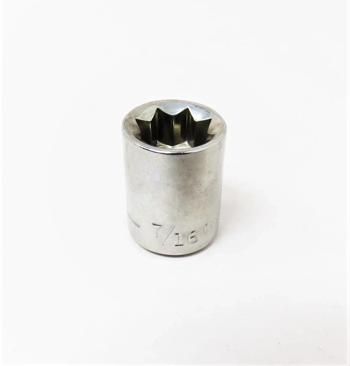 7/16" 8-Point Socket