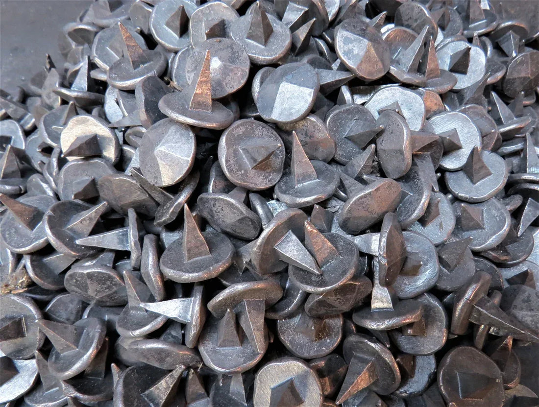 1" x 3/4" Round Pyramid Head Spike QTY (100)