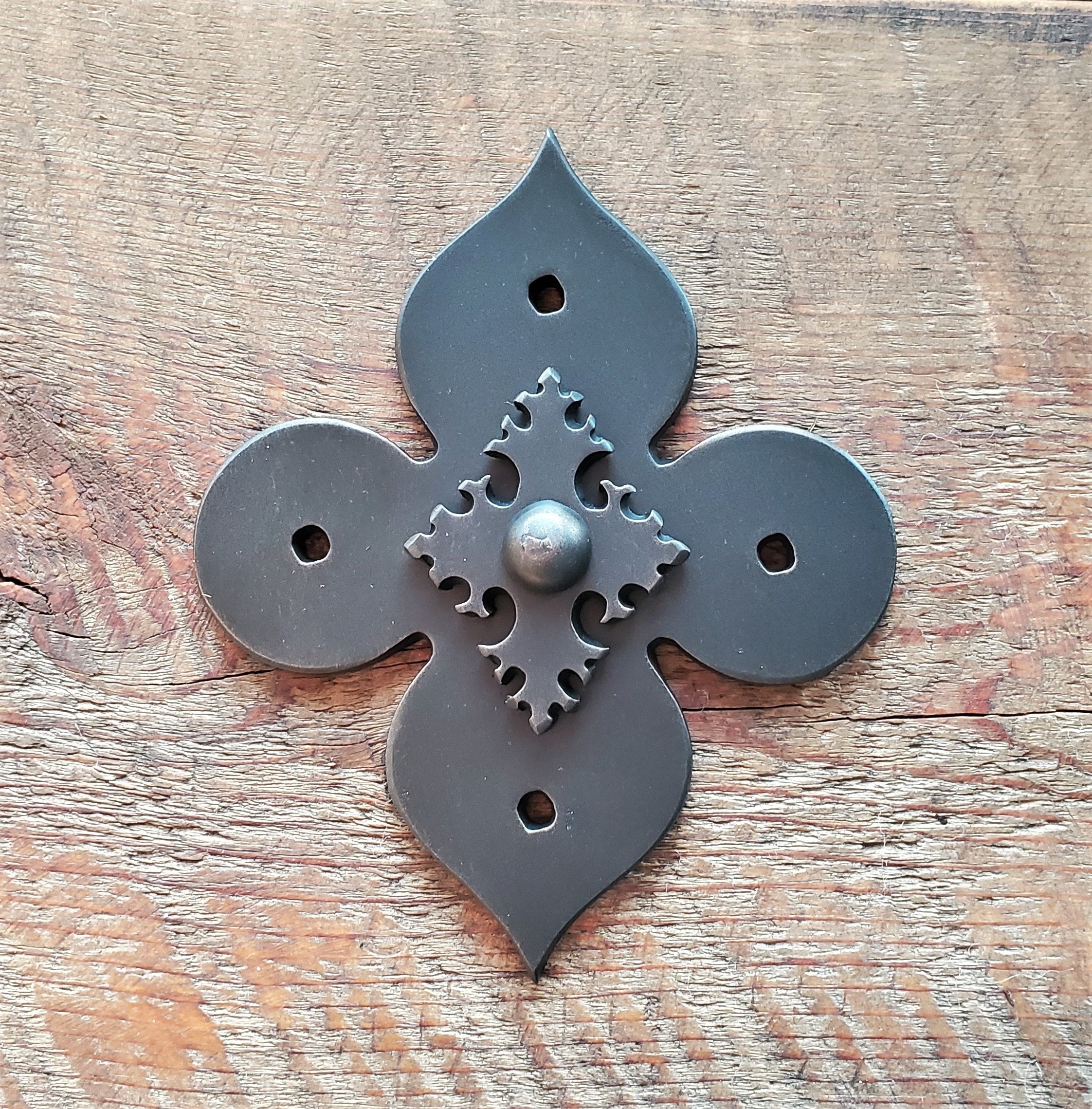 Mediterranean Decorative Iron Rosette Medallion – Old West Iron