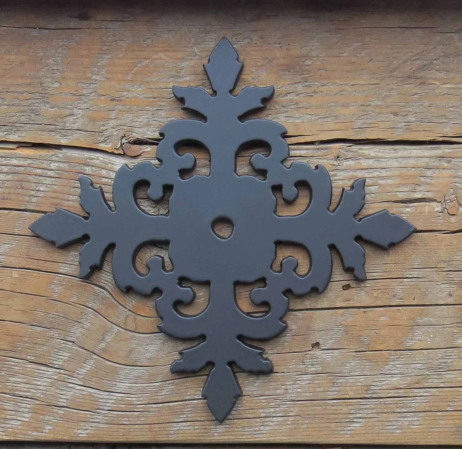 Rondelle De Fer D'acanthe Romaine