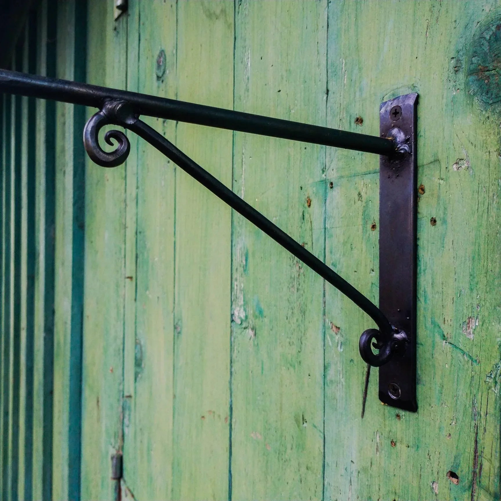 Medium Hand Forged Plant Hanger – Old West Iron