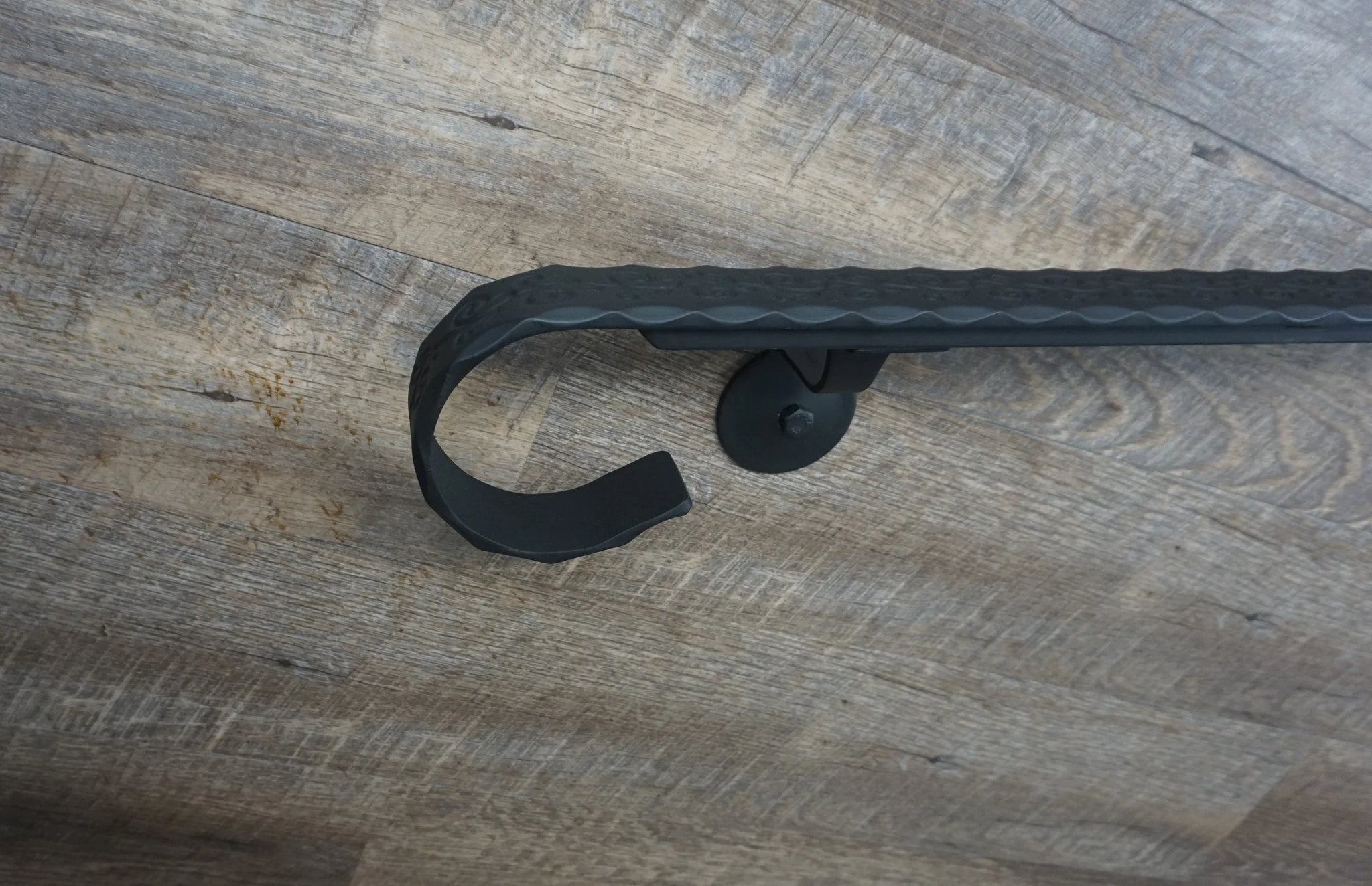 Engraved Hammered Edge Wrought Iron Handrail – Old West Iron